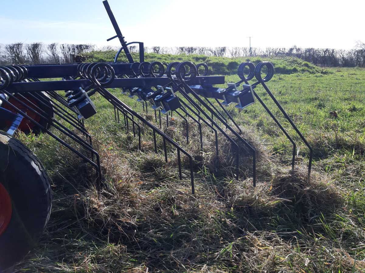 ArenaMate® Grass Harrow | ArenaMate